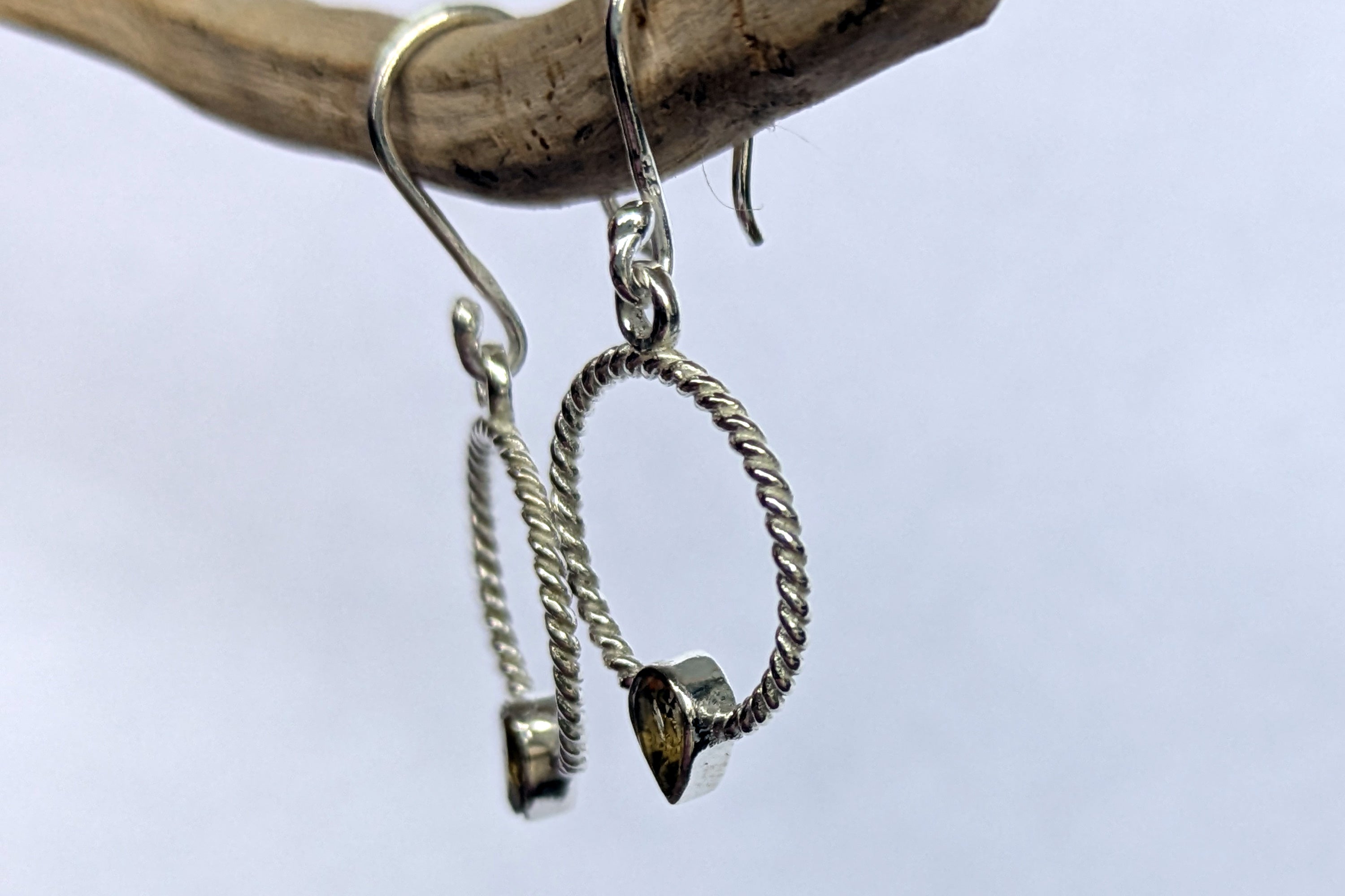 Silberohrring Zitrin zartrund – ScheinerSchmuck